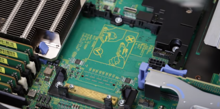 Configuring RAID1 on a Dell R640 – Blog by Jay Mutkawoa (Nitin)